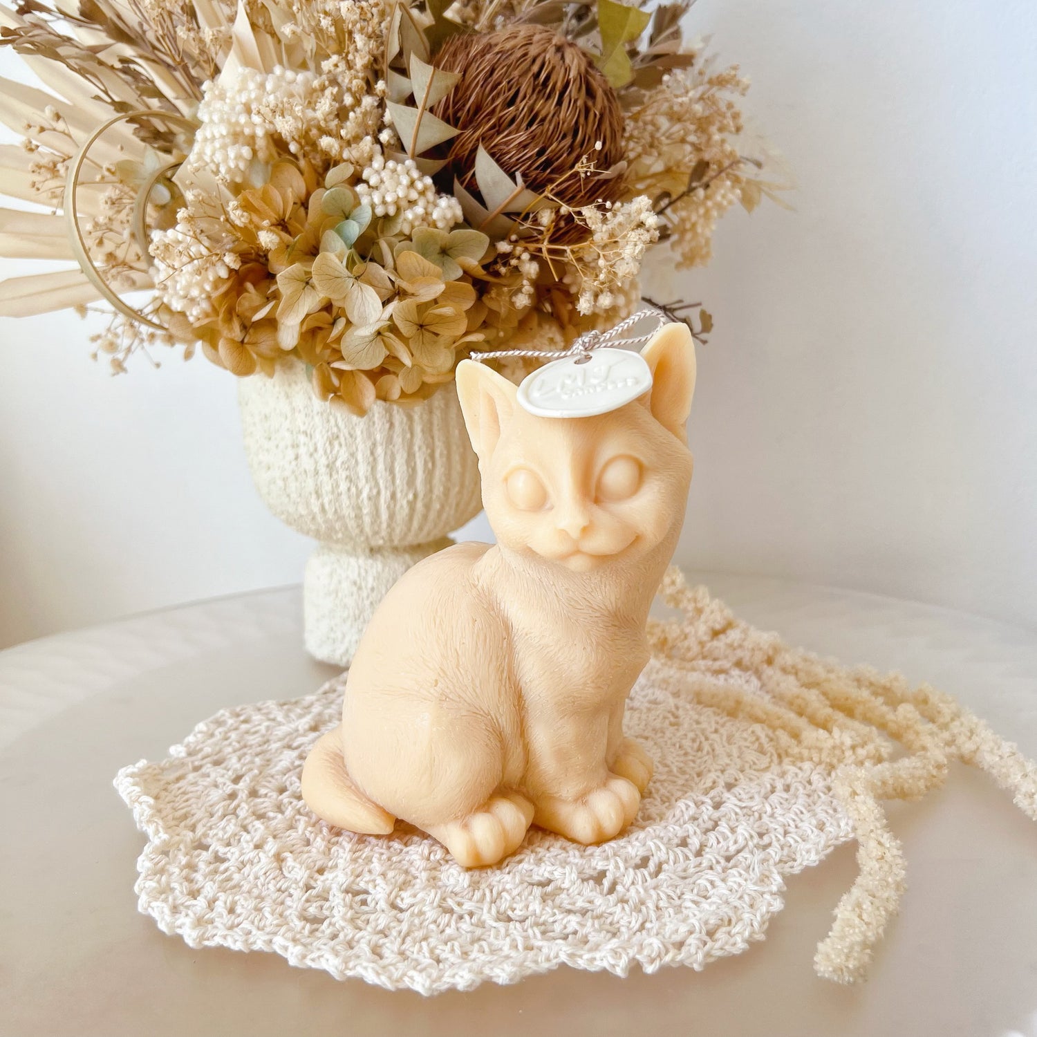 Handmade Scented Large Shorthair Cat Candle - LMJ Candles